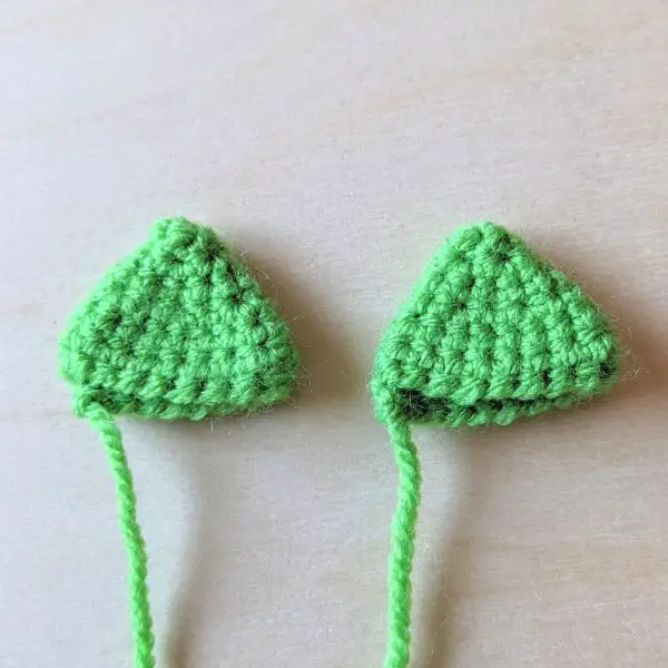 Sprigatito free Pokemon crochet pattern - TinyClove