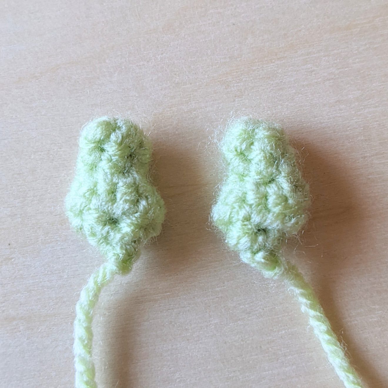 Sprigatito free Pokemon crochet pattern - TinyClove