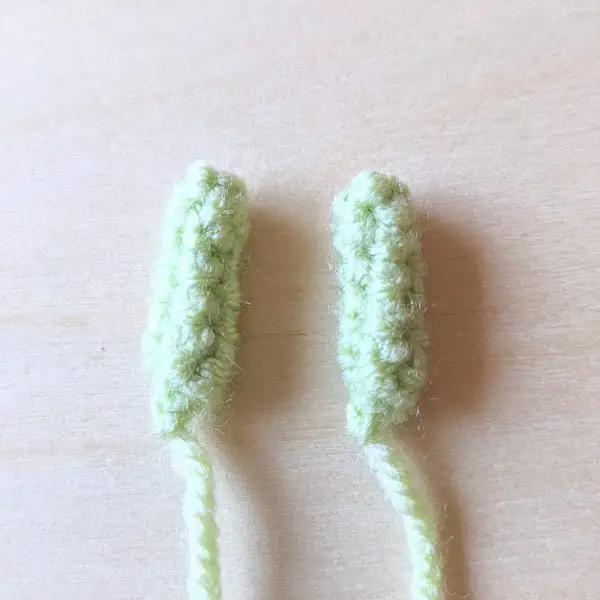 Sprigatito free Pokemon crochet pattern - TinyClove