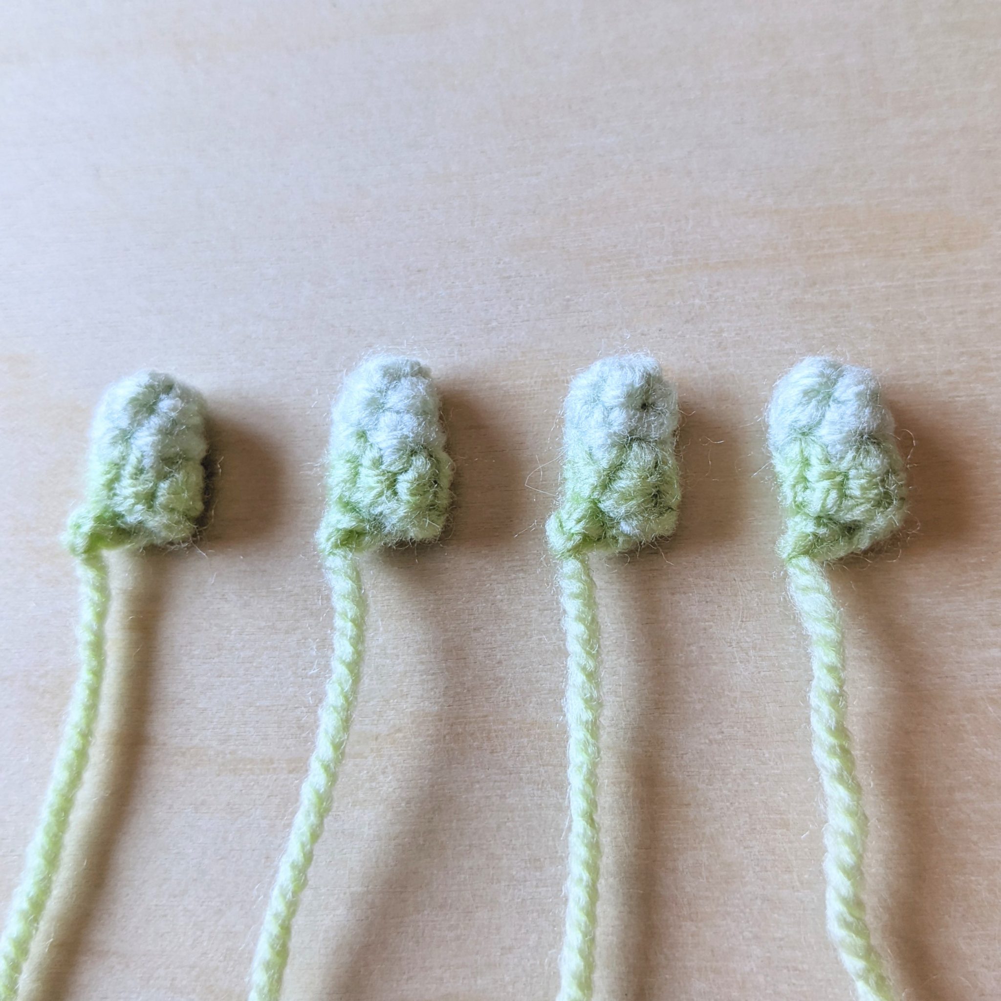 Sprigatito free Pokemon crochet pattern - TinyClove