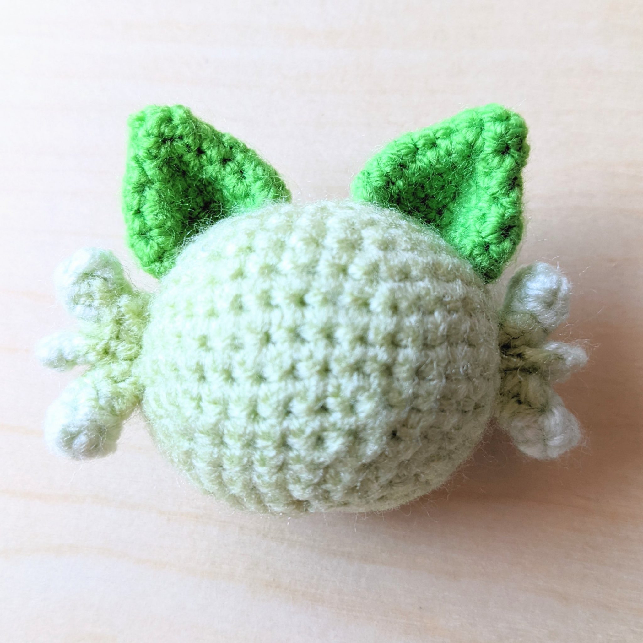 Sprigatito free Pokemon crochet pattern - TinyClove